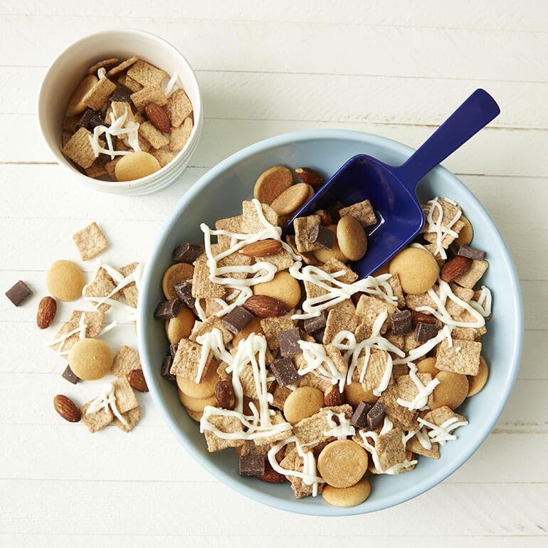 Cinnamon Gorp Snack Mix | Recipes | Cinnamon Toast Crunch